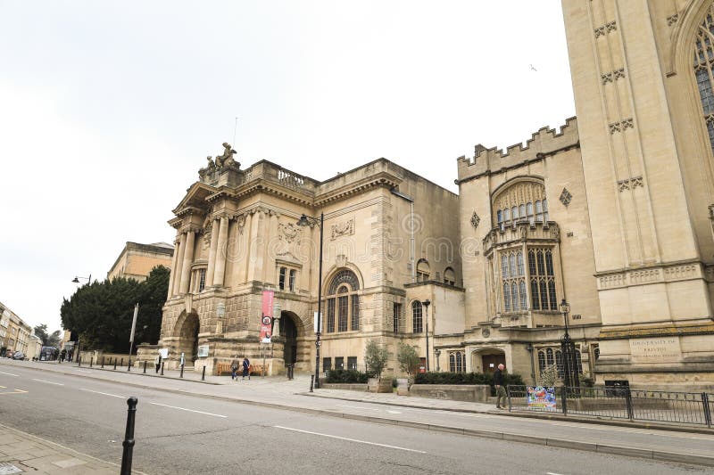The Bristol Museum and Art Gallery Building Editorial Stock Image ...
