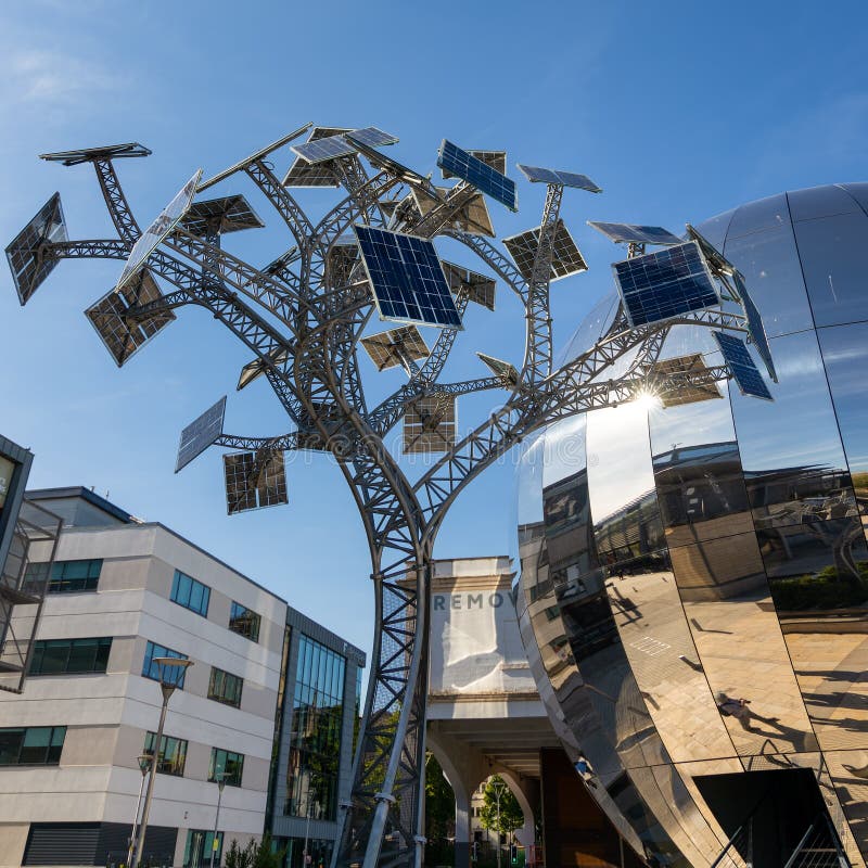 Energy Tree Sculpture in Millennium Squarel Bristol on May 14, 2019 ...