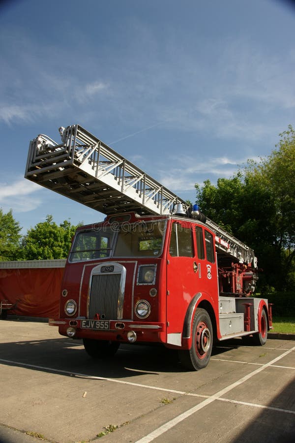 Vintage Fire Engine, Fire Appliance Editorial Image - Image of blaze ...