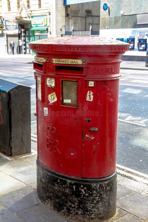 British Red Post Box Located Central London Stock Photos - Free ...