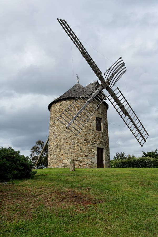 Colonial Williamsburg Windmill Editorial Photo - Image of post ...