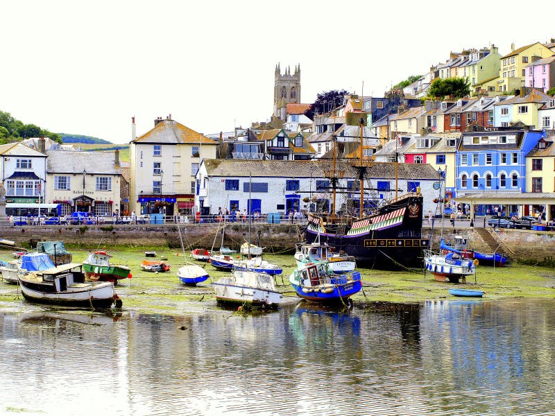 Brixham, Devon, R-U. photo éditorial. Image du seaside - 37488396