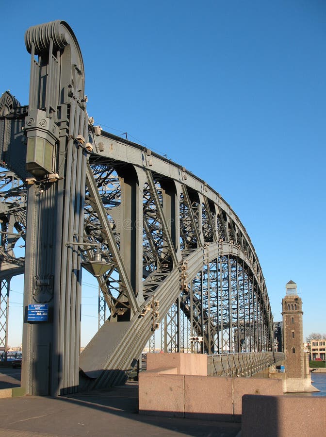 Bro stora peter fotografering för bildbyråer. Bild av spännvidd - 13522995
