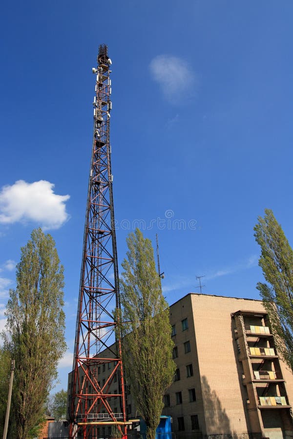 Broadcasting tower stock image. Image of aerial, tall - 7237123