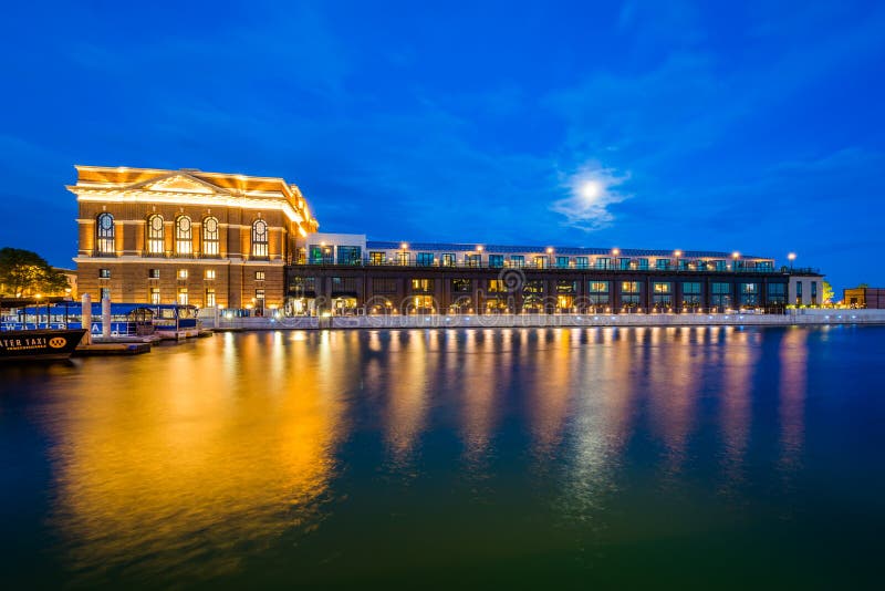 Broadway Pier at Night, in Fells Point, Baltimore, Maryland Stock Image ...