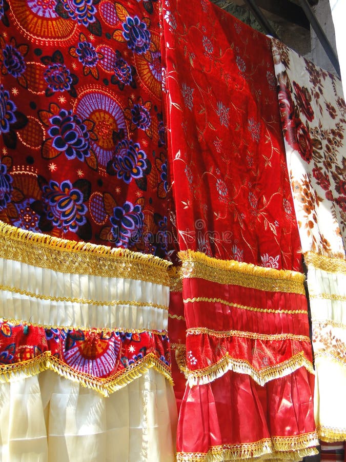 Broccato di seta fine immagine stock. Immagine di broccato - 16300177