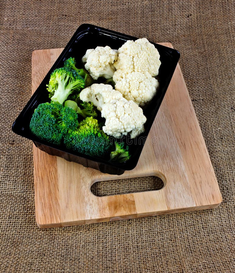 Box of Broccoli and Cauliflower Stock Photo - Image of uncooked ...