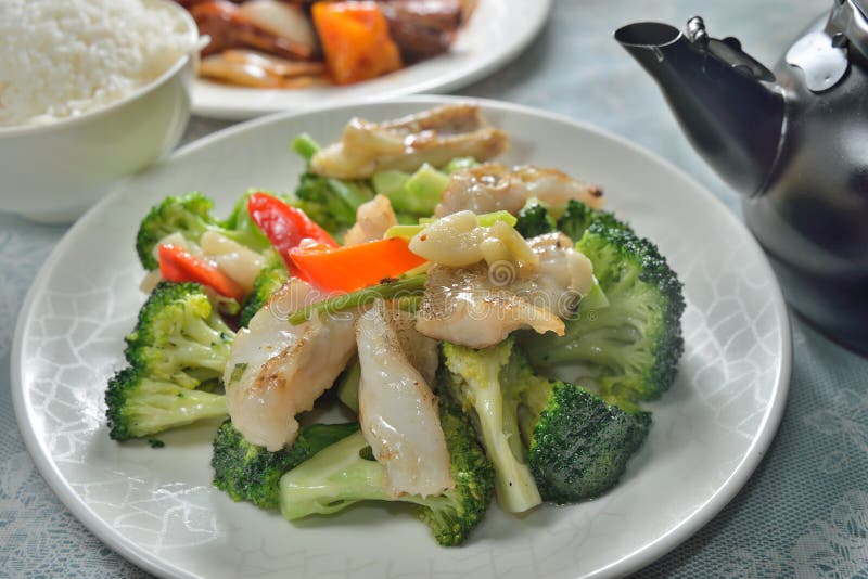 Broccoli Fish stock image. Image of food, fish, china - 20702891