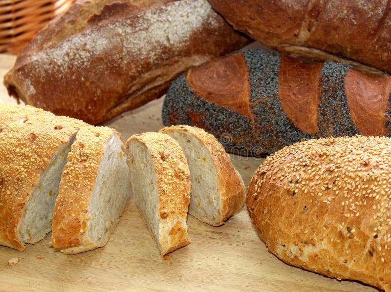 Broden in bakkerij stock afbeelding. Image of schoonheid - 24027545
