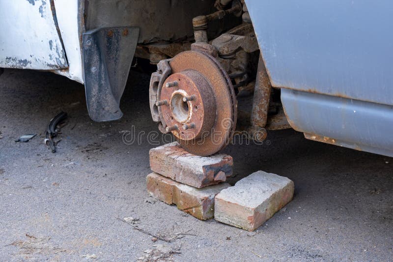 891 Car Missing Wheel Stock Photos - Free & Royalty-Free Stock Photos ...