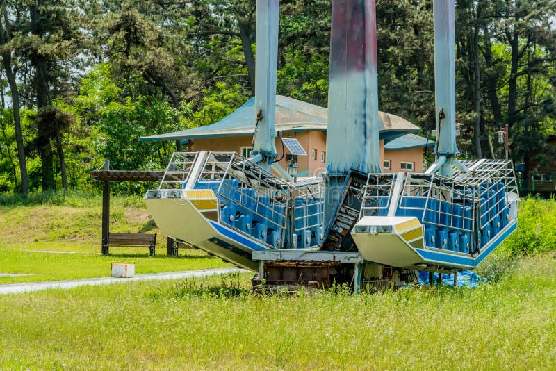 Broken Green Plexiglass Awning Stock Photo - Image of beach ...