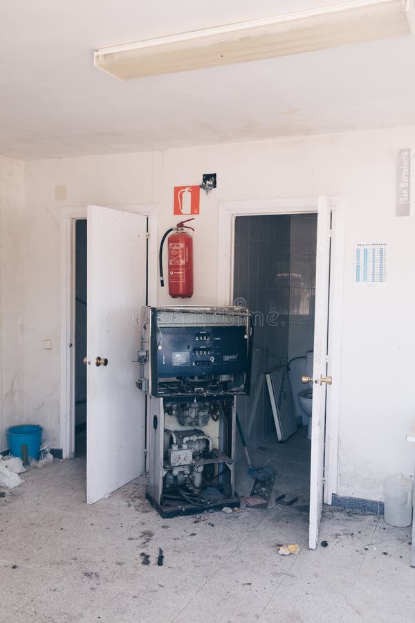 Vending_Machine editorial stock image. Image of economy - 196161239