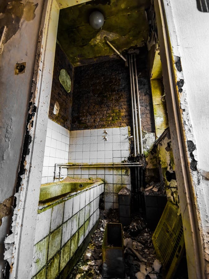 Broken Bathroom Lost Old Shabby Stock Image - Image of house, yellow ...