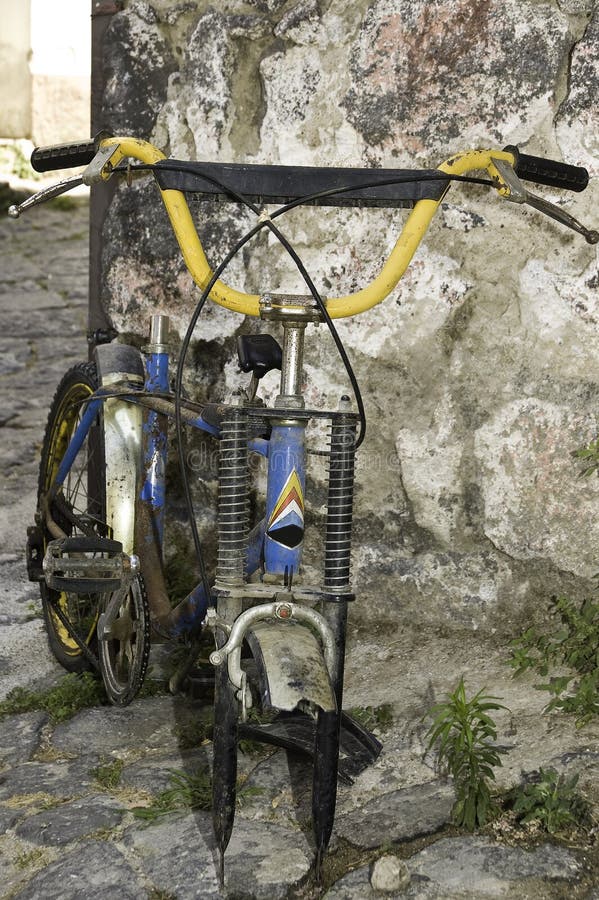 Broken Bicycle Picture. Image: 3146129