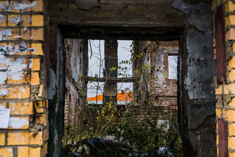 Broken Brick House stock photo. Image of abandoned, grunge - 93259078