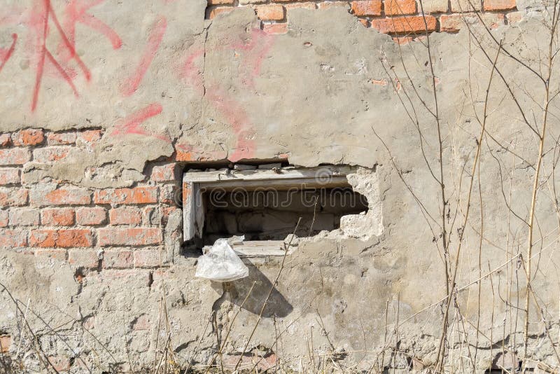 Broken Brick House Wall stock image. Image of destroy - 92807445