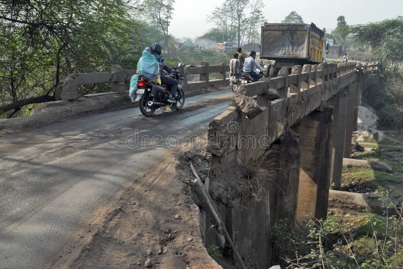 Broken Bridge editorial image. Image of india, risk, danger - 33542200