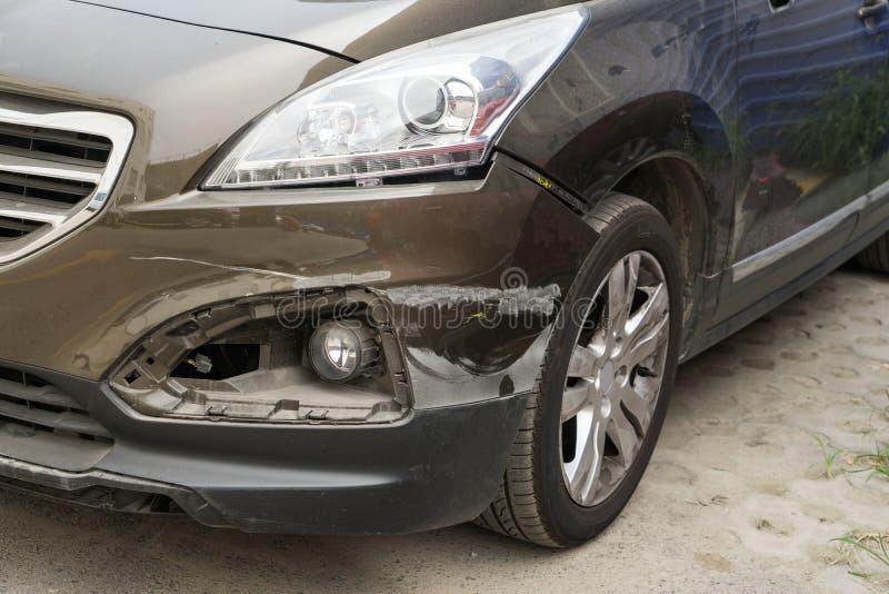 Broken car stock image. Image of cost, expensive, fender - 29598999