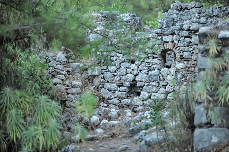 Broken Castle stock image. Image of broken, archeology - 43012833