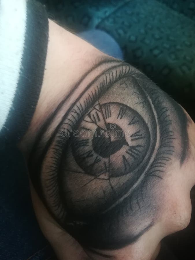 Broken Clock and Eye Tattoo. Editorial Photo - Image of clock, love ...