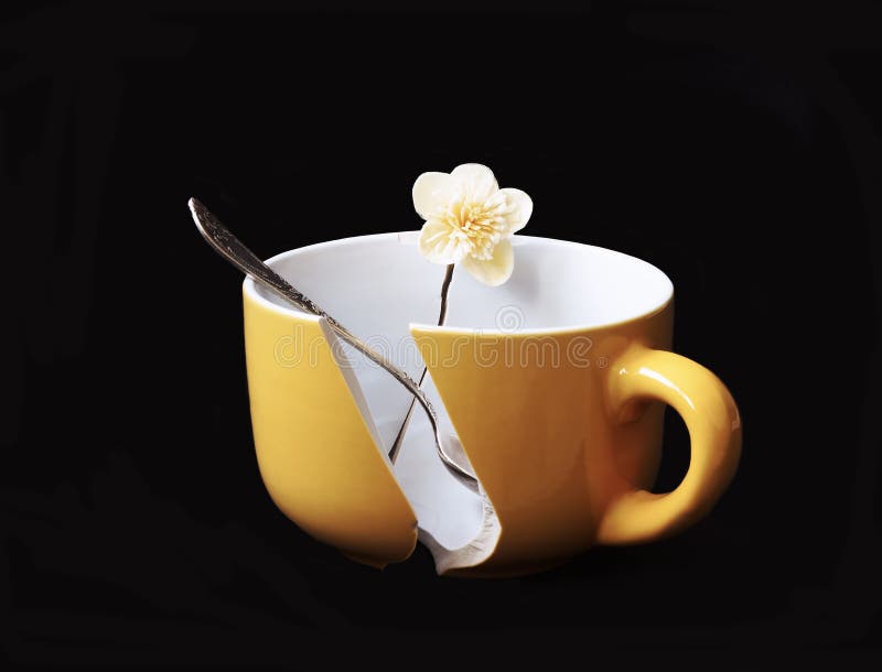 Broken coffee cup, stock photo. Image of background, terracotta - 48712412