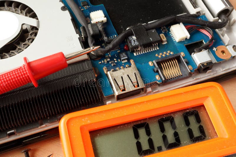 114 Broken Computer Under Repair Stock Photos - Free & Royalty-Free ...