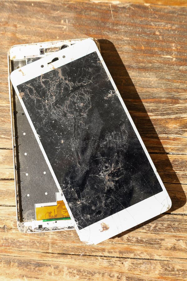 Broken Destroyed Dirty Mobile Phone Stock Image - Image of maintenance ...