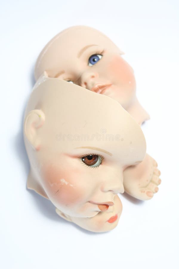 Broken Dolly Face and Limbs Stock Image - Image of creepy, dirty: 71572419