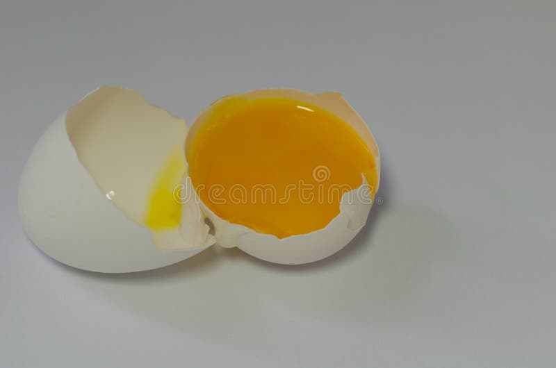 Broken Egg on White Background Stock Image - Image of fragile, healthy ...