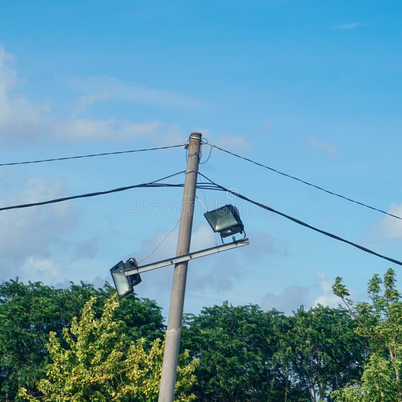 Broken electric pole lamp stock image. Image of wind - 254096875