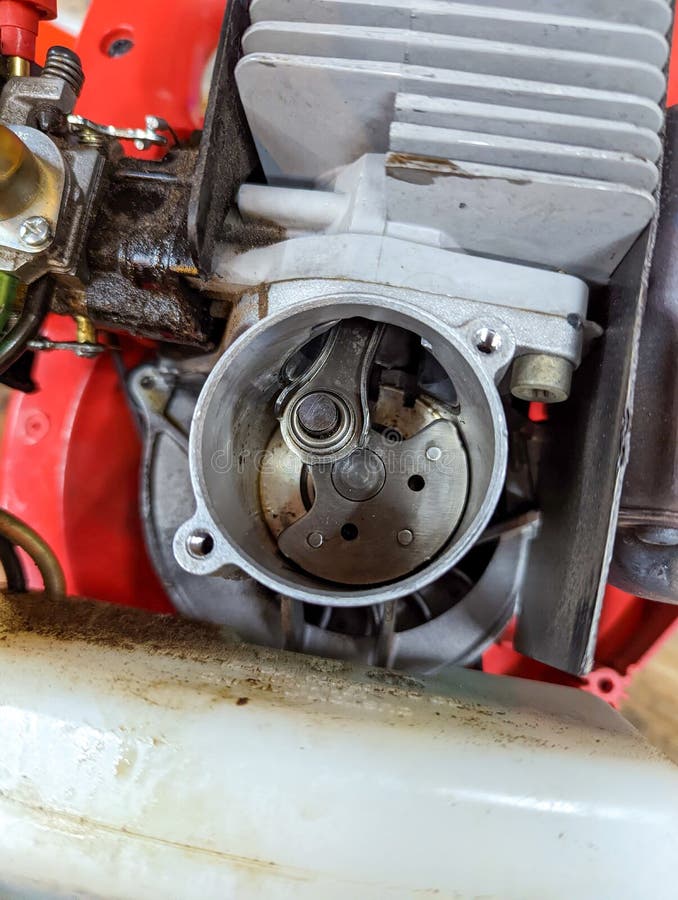 Broken Engine Crank Shaft on a Garden Blower Stock Image - Image of ...