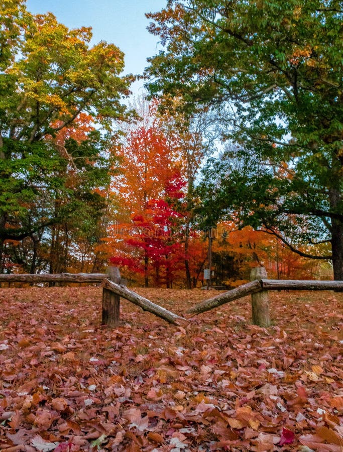 Broken Fence at Fall stock image. Image of tennessee - 107625535