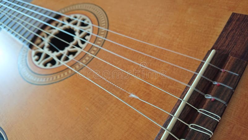Broken guitar string stock photo. Image of string, guitarstring - 143725132