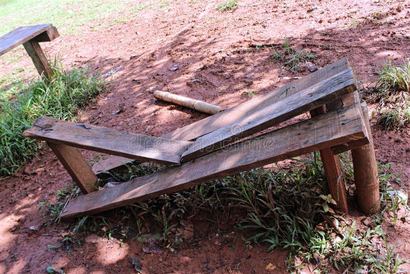 Broken handmade chair stock photo. Image of handmade - 113990192
