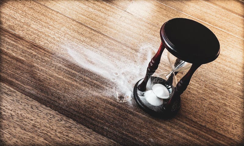 114 Cracked Hourglass Stock Photos - Free & Royalty-Free Stock Photos ...
