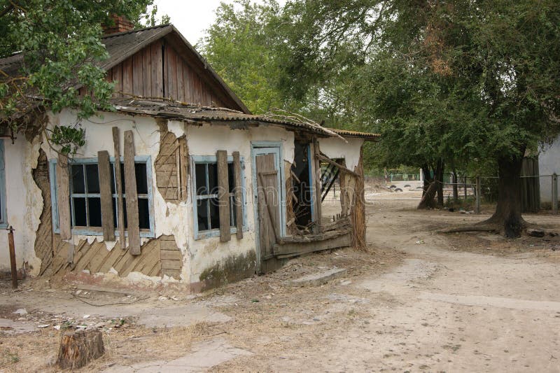 Broken house stock image. Image of building, architecture - 16235079