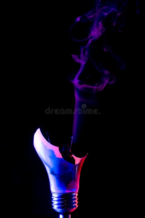 Broken light bulb stock photo. Image of fracture, lighting - 13912646