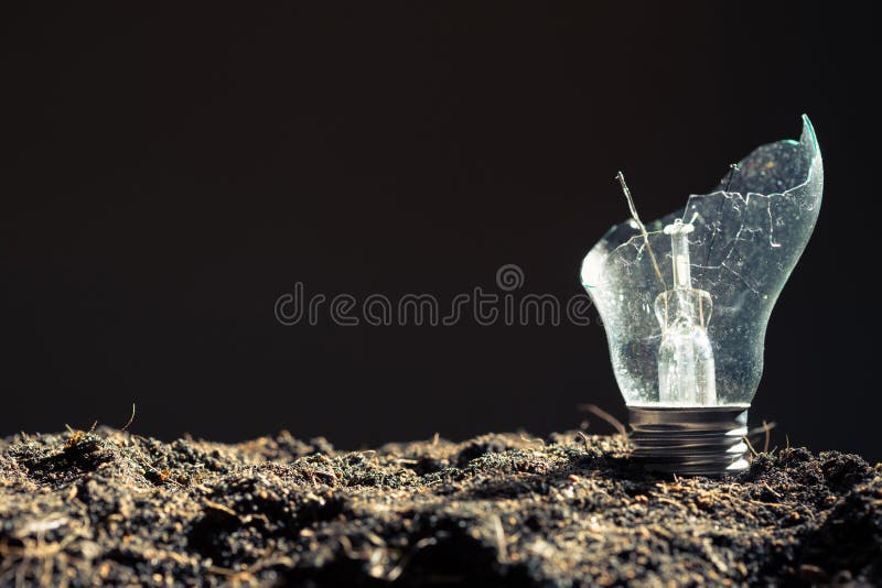 Broken light bulb stock photo. Image of fracture, lighting - 13912646