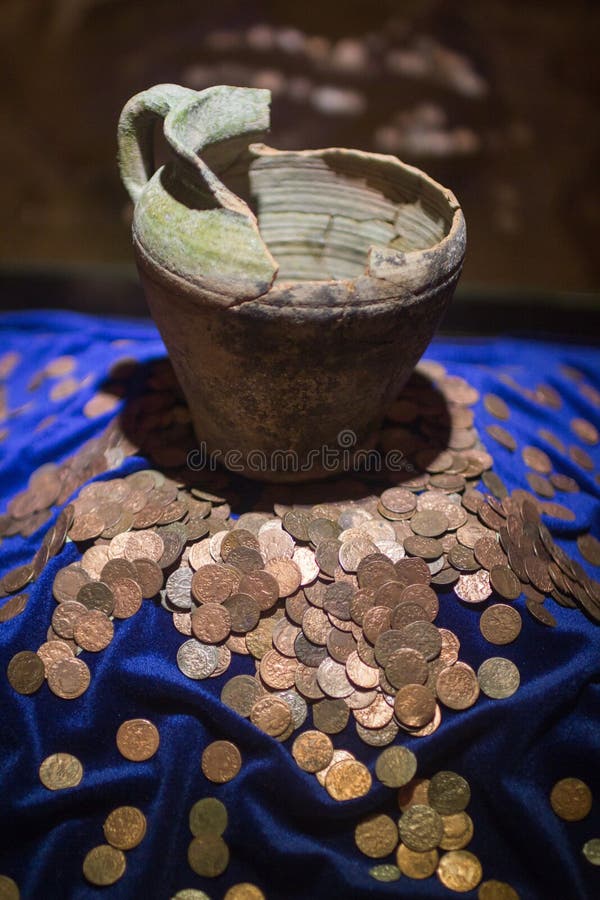 Broken pot with coins stock photo. Image of castle, trip - 52798694