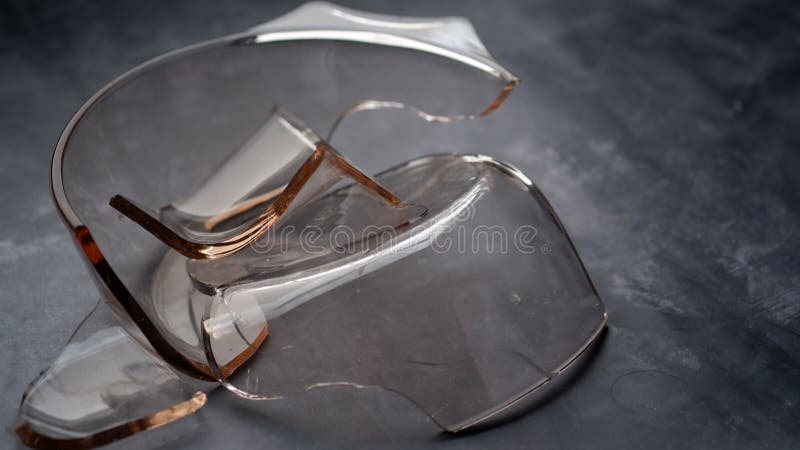 Broken Pyrex Dish on a Table Stock Image - Image of bowl, bakeware ...