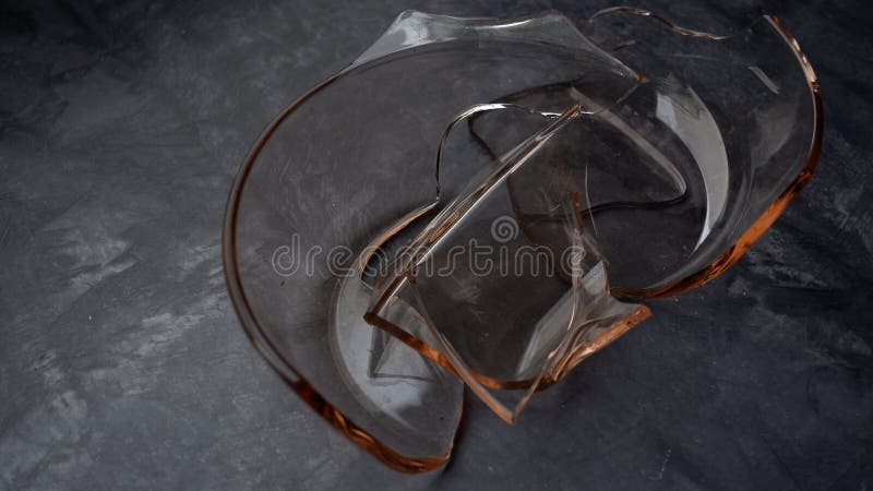 Broken Pyrex Dish on a Table Stock Image - Image of broken, pyrex ...