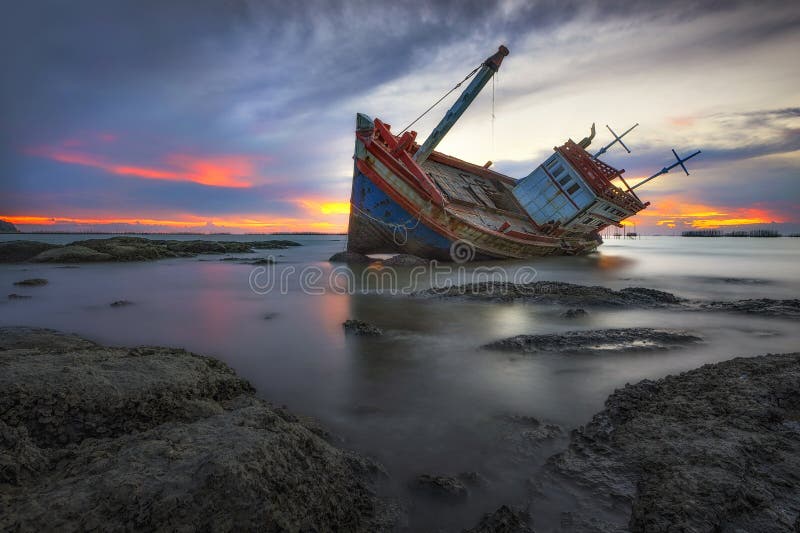 12,777 Broken Ship Stock Photos - Free & Royalty-Free Stock Photos from ...