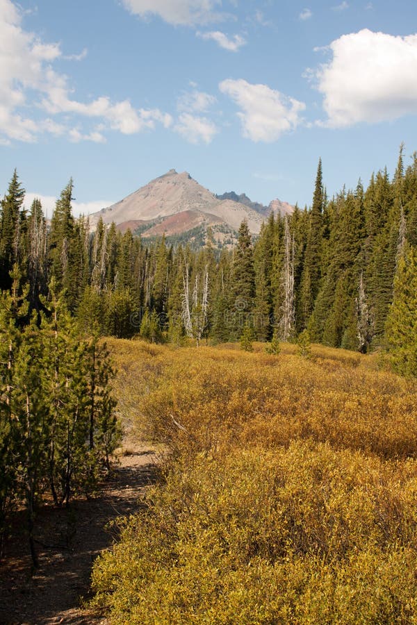 Broken Top stock photo. Image of bend, broken, mountain - 35633182