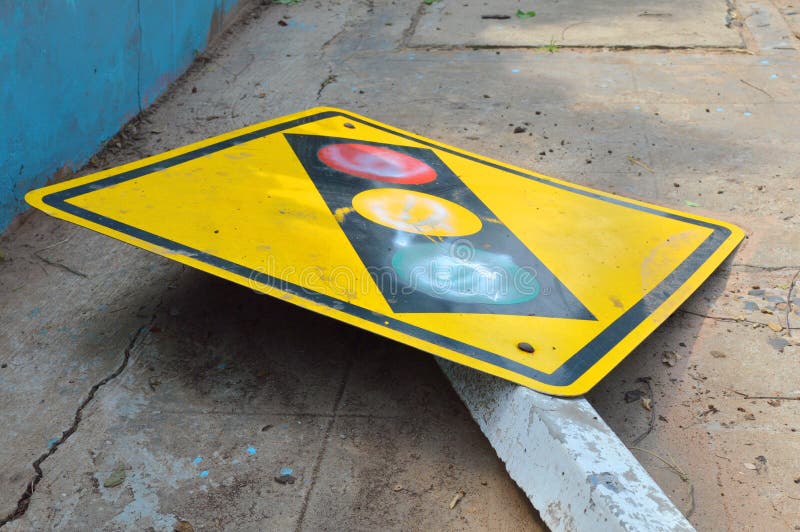 Broken Traffic Light Sign on Footpath Stock Image - Image of outdoor ...