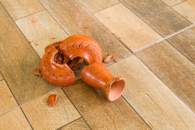 Broken Vase on Wooden Floor Stock Photo - Image of shape, destroy: 86210524