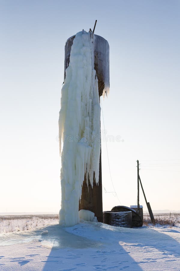 Broken water tower stock photo. Image of pipeline, vertical - 65602338