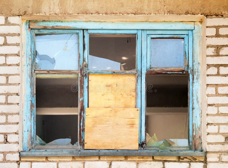 Broken window stock photo. Image of decay, crack, home - 82315988