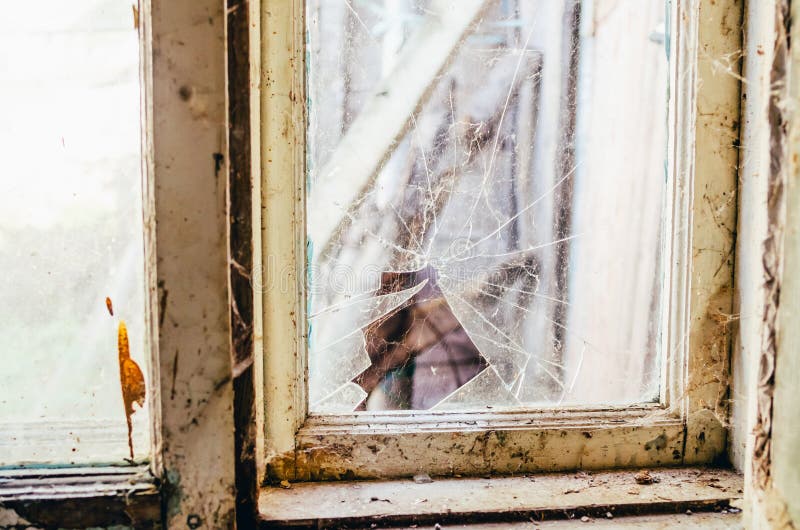 Broken Window Crime Scene Stock Photos - Download 633 Royalty Free Photos