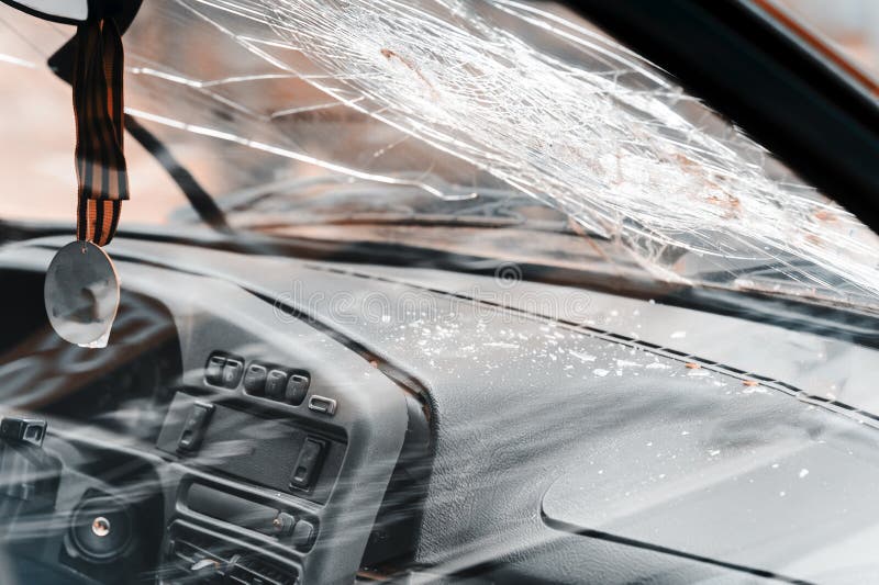 Broken car windshield stock image. Image of sharp, automobile - 124408947