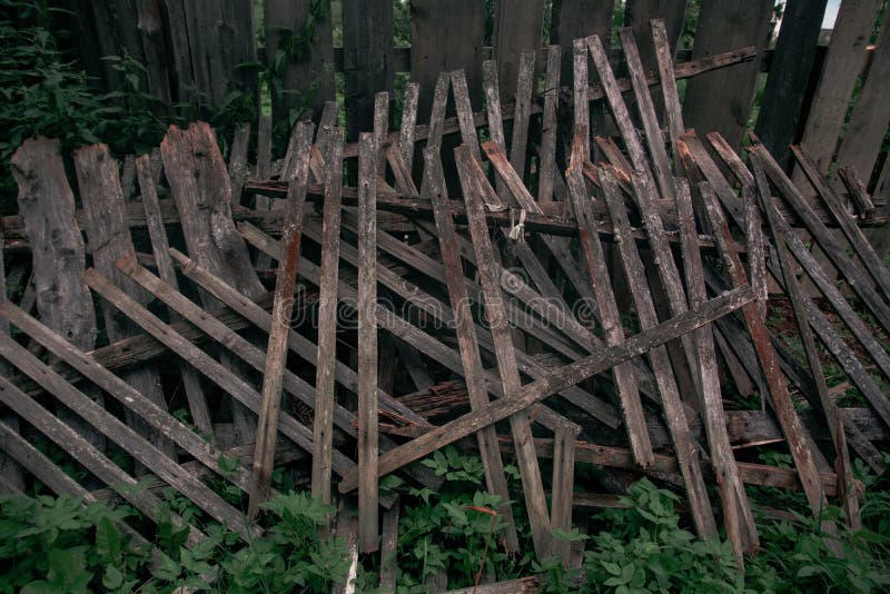 Broken Fence Stock Photos - Download 8,044 Royalty Free Photos